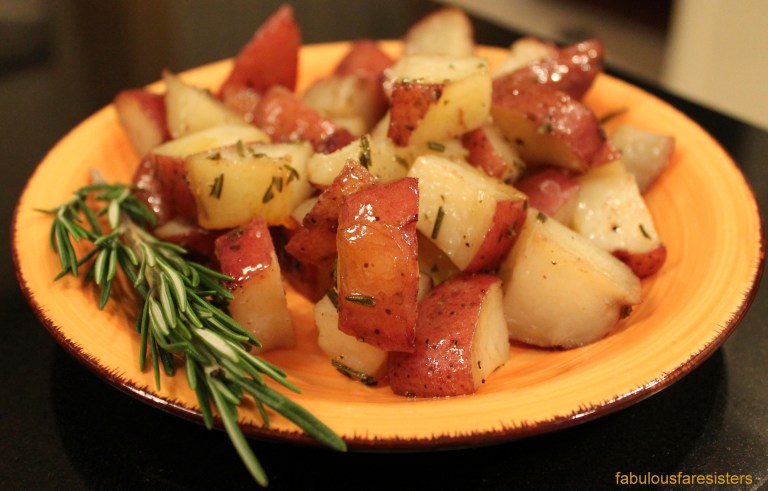 Roasted Rosemary Red Potatoes – Fabulous Fare Sisters